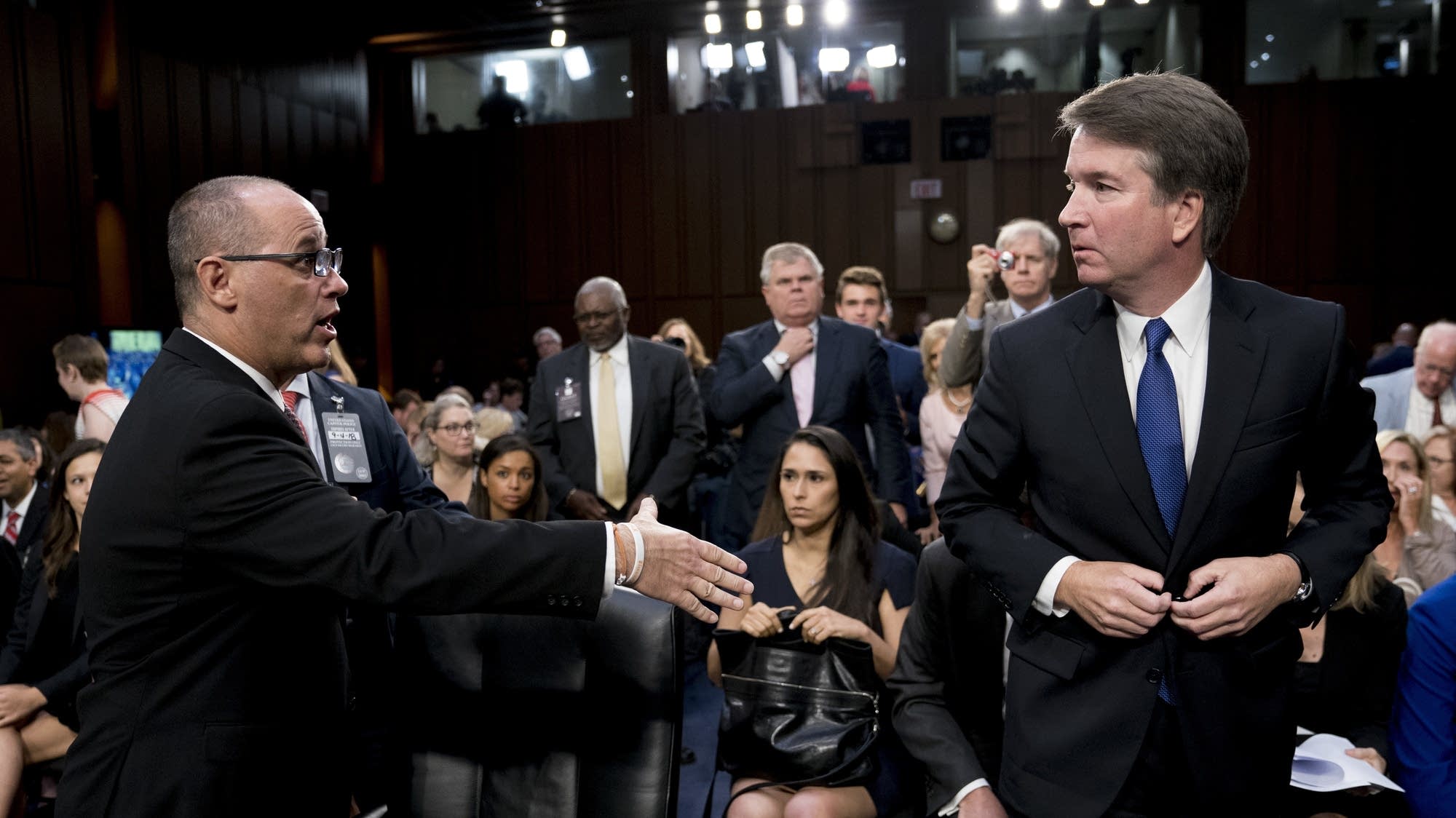 1,000 Words: The handshake that wasn’t | MPR News