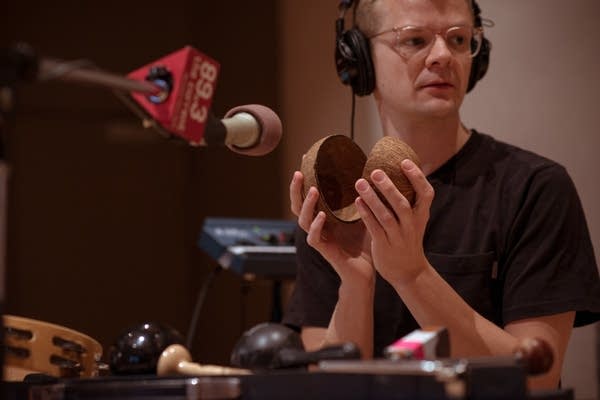 Innovative indie-psych rockers Django Django perform at The Current ...