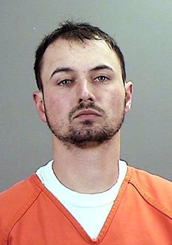 Man accused of taking Army IDs to stay in custody | MPR News