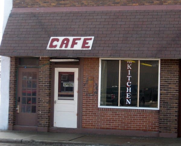 Clinton keeps its cafe | MPR News
