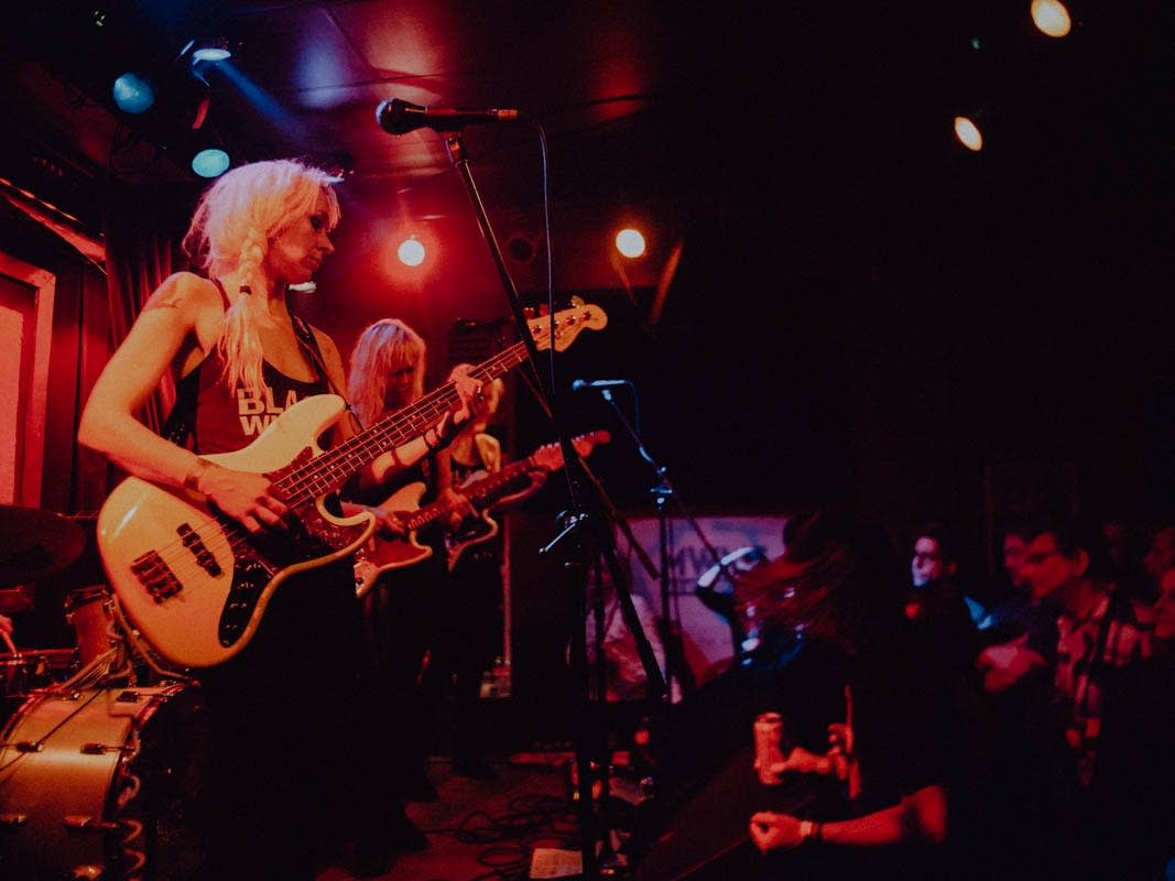 The Gig List for March 28: Black Widows; Gilda House; Deerhoof