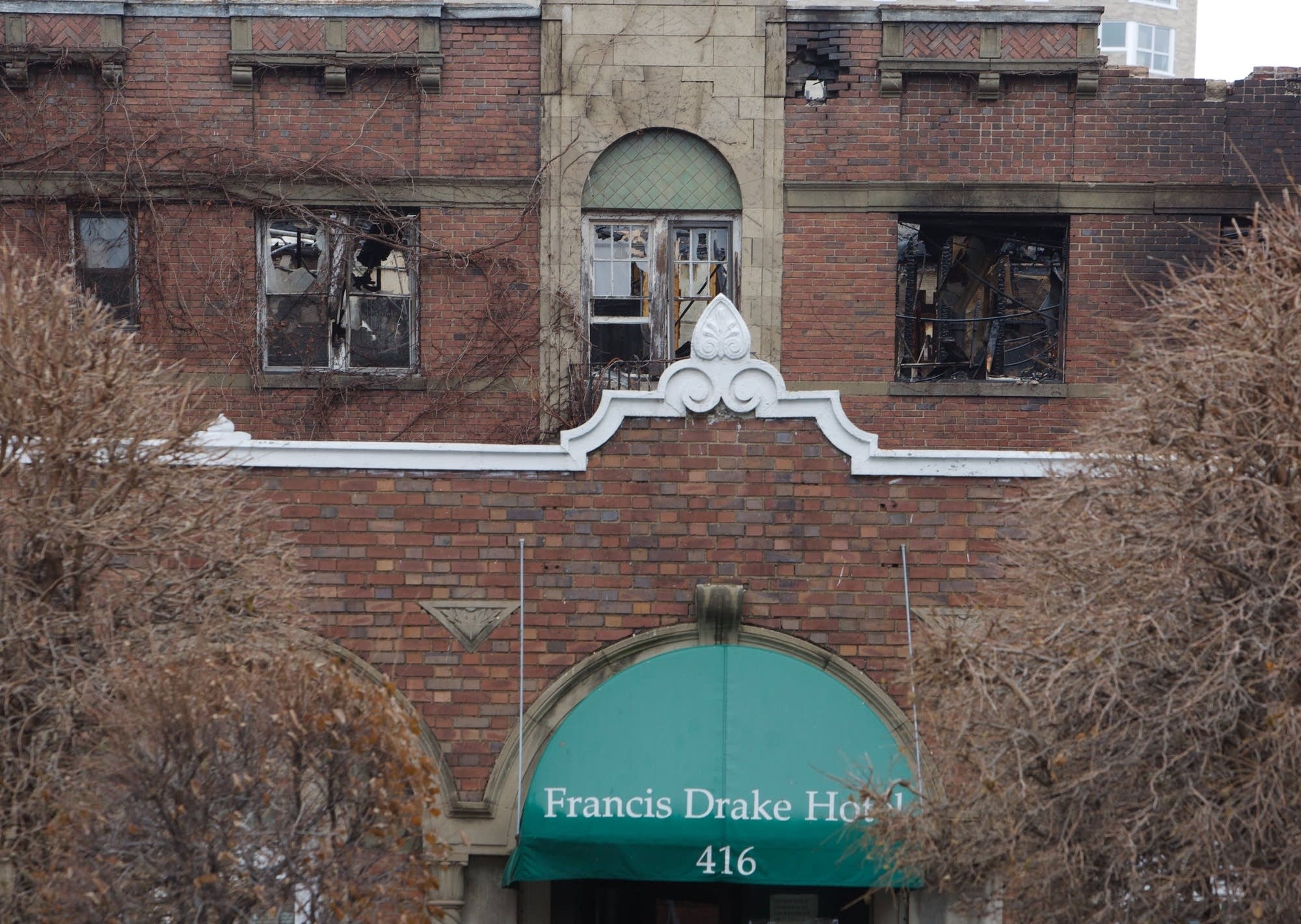 Officials: Loss of Drake Hotel hurts efforts to house homeless | MPR News