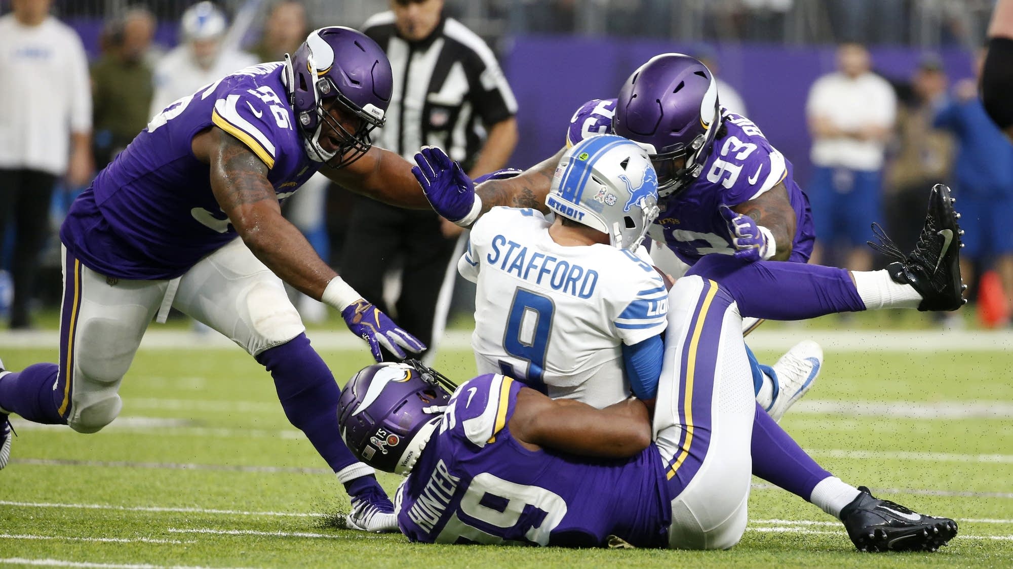 Vikings hang 10 sacks on Stafford, beat Lions | MPR News