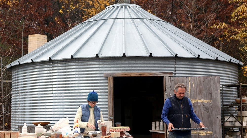 Potter Donovan Palmquist builds kilns to fire others' creations | MPR News