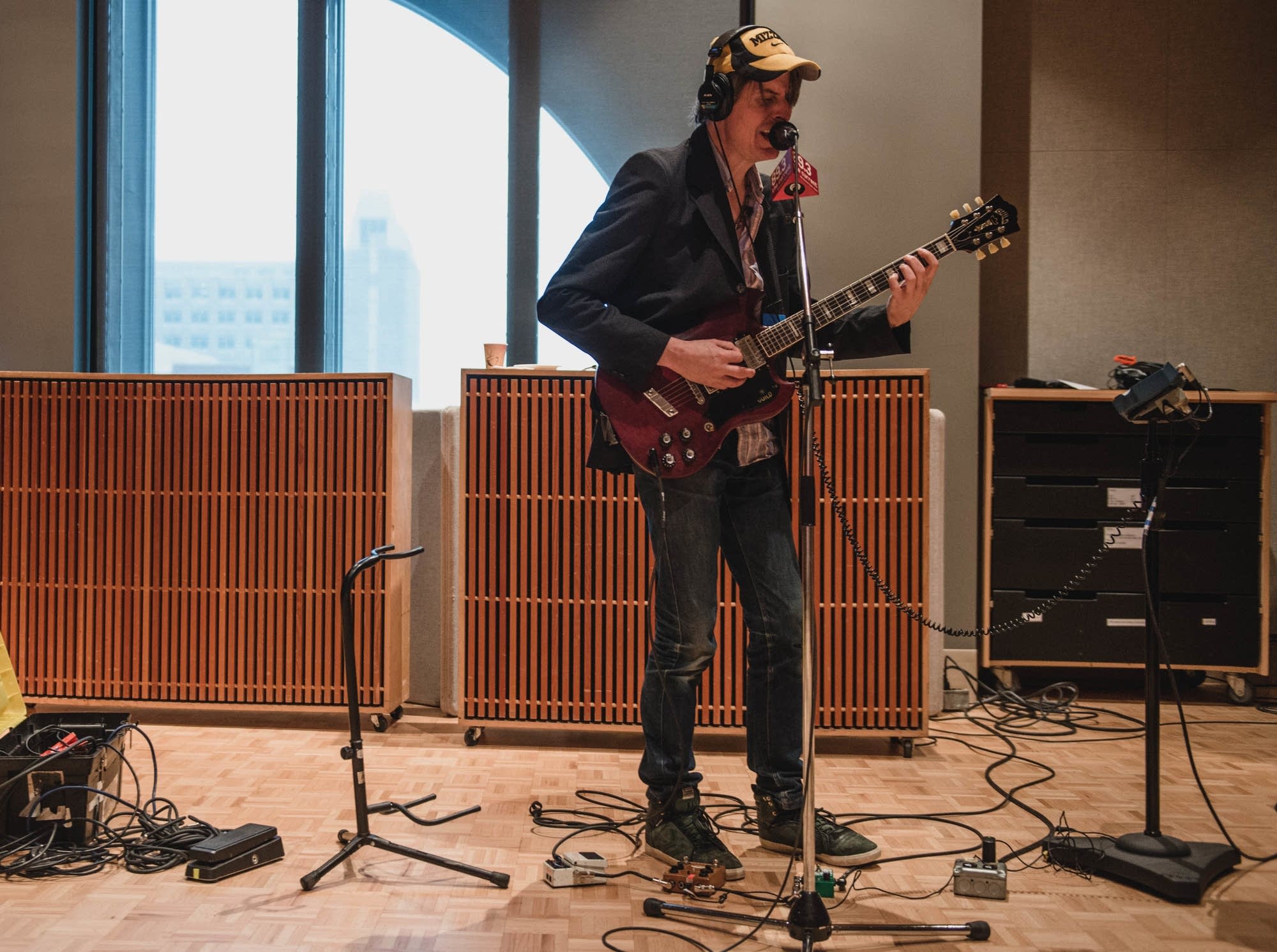 The Current's Guitar Collection: Stephen Malkmus, Guild S-100 | The Current