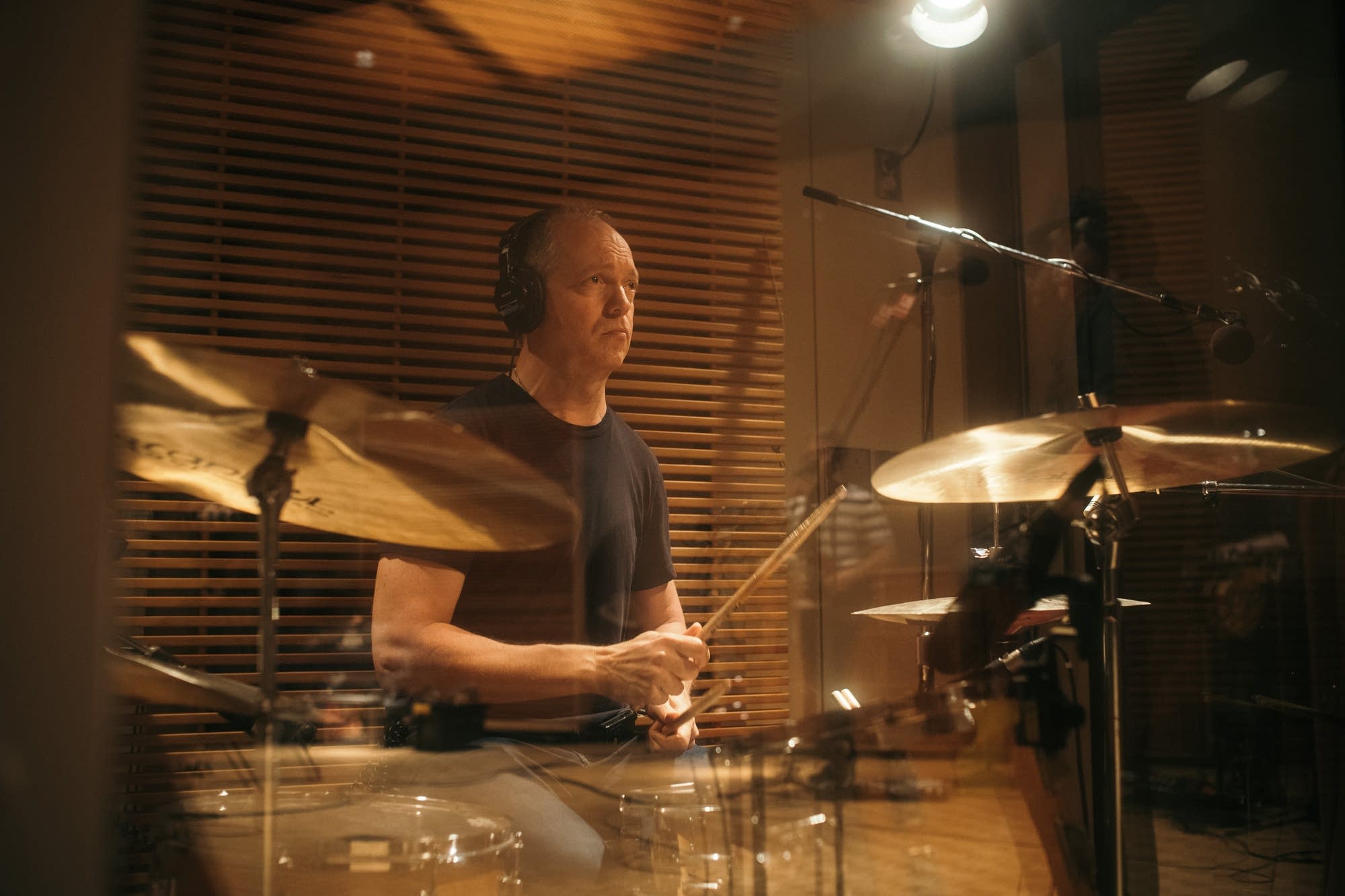 Dan Wilson talks about new single from Semisonic, 'You're Not Alone ...