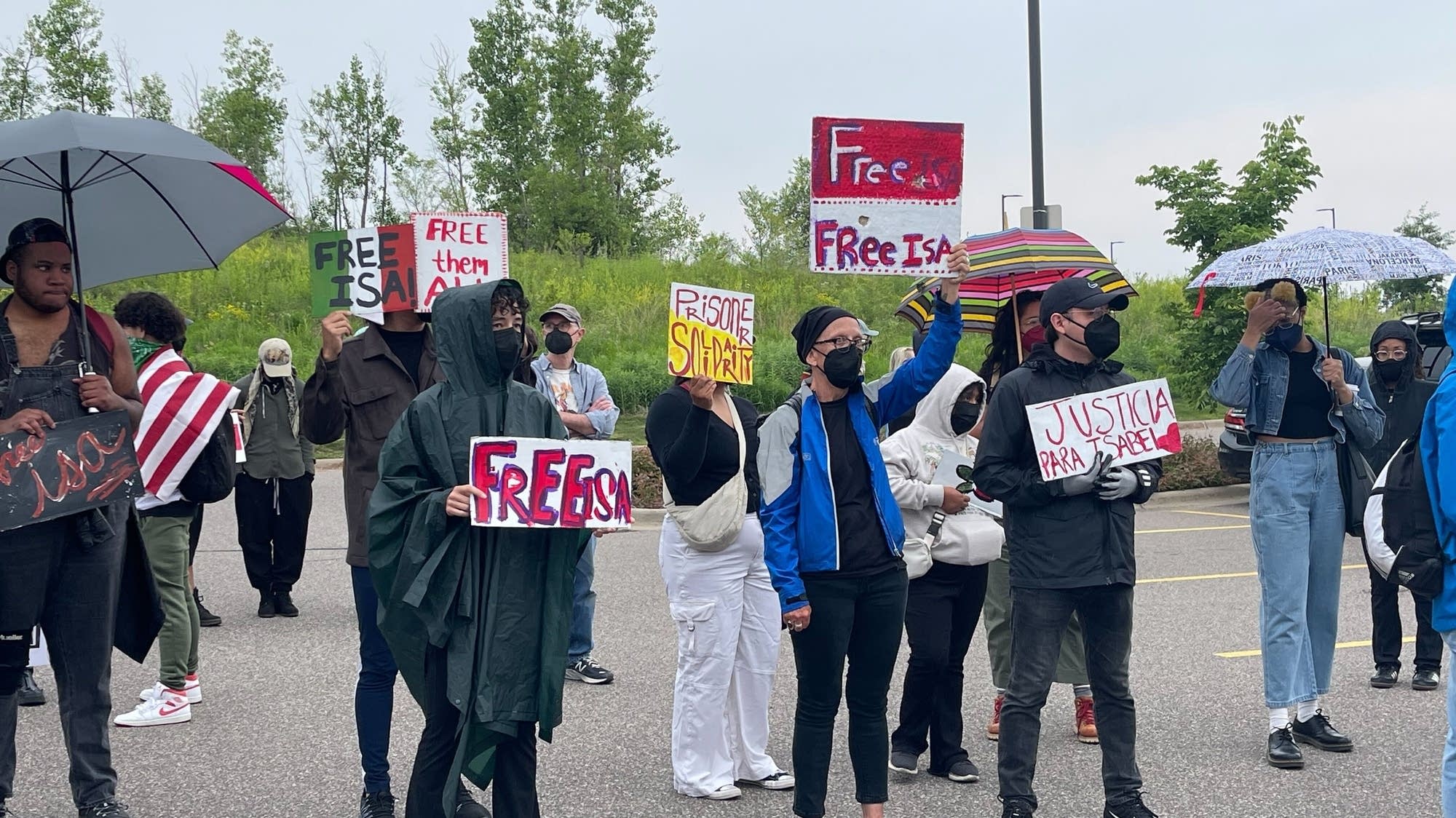 Protesters rally in support of jailed St. Paul woman charged with ...