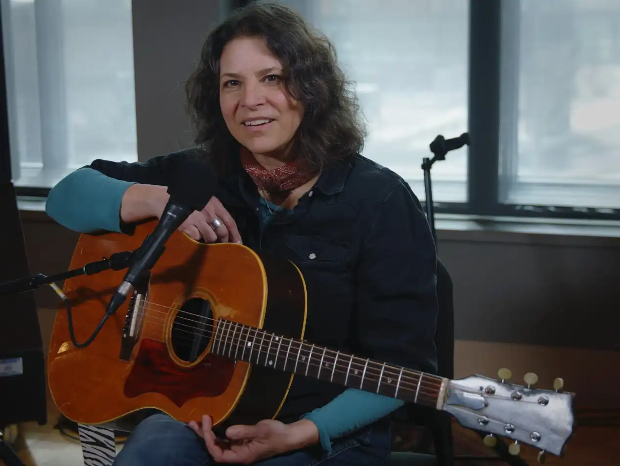 The Current's Guitar Collection: Kris Delmhorst, 1968 Gibson J-50