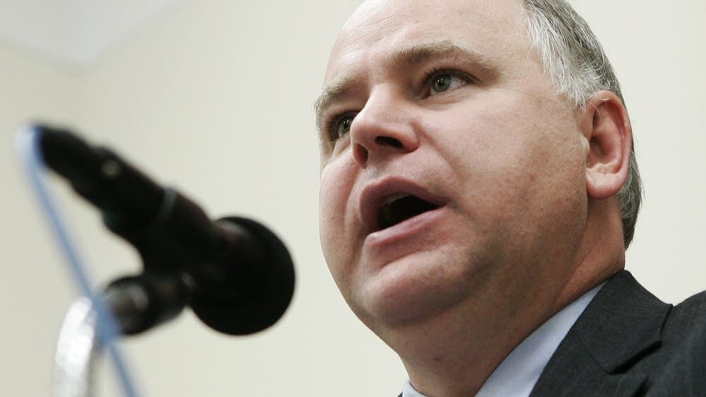 Walz: Veteran suicide prevention bill likely to pass | MPR News