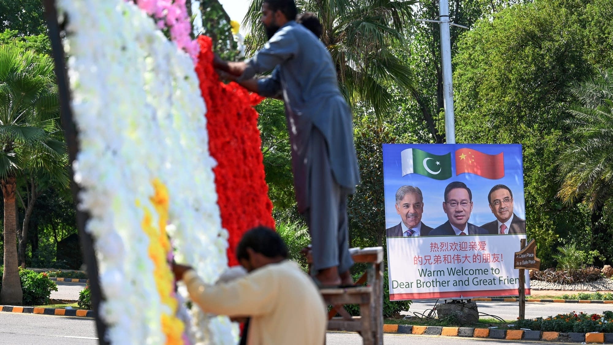 Pakistan prepares for major international security summit
