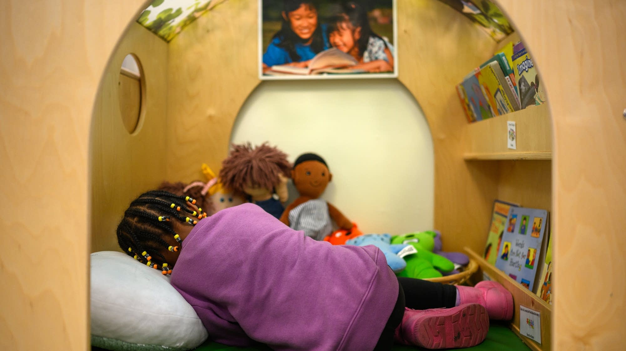 This volunteer group aims to provide child care during emergencies