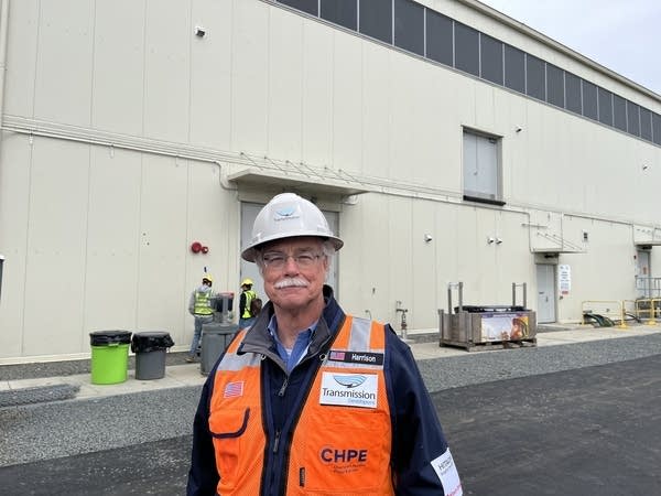 Northeast U.S. plugs into Canadian hydropower, finally