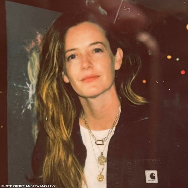 Stephanie Allynne | Don't Ask Tig