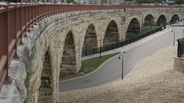 Stone Arch bridge a good spot to enjoy spring | MPR News