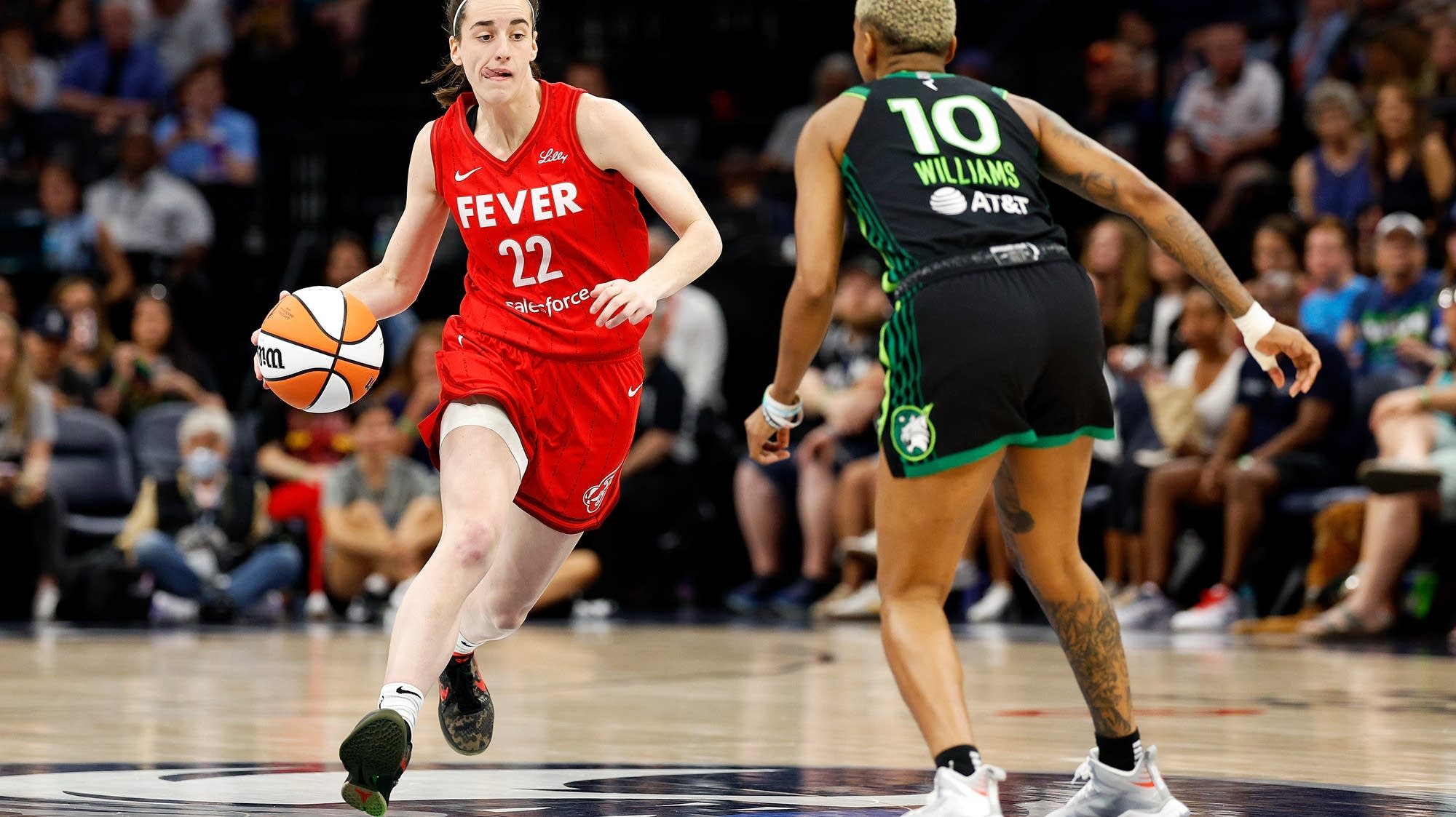 Aliyah Boston and Caitlin Clark score 17 each as Fever beat Lynx 81-74 ...