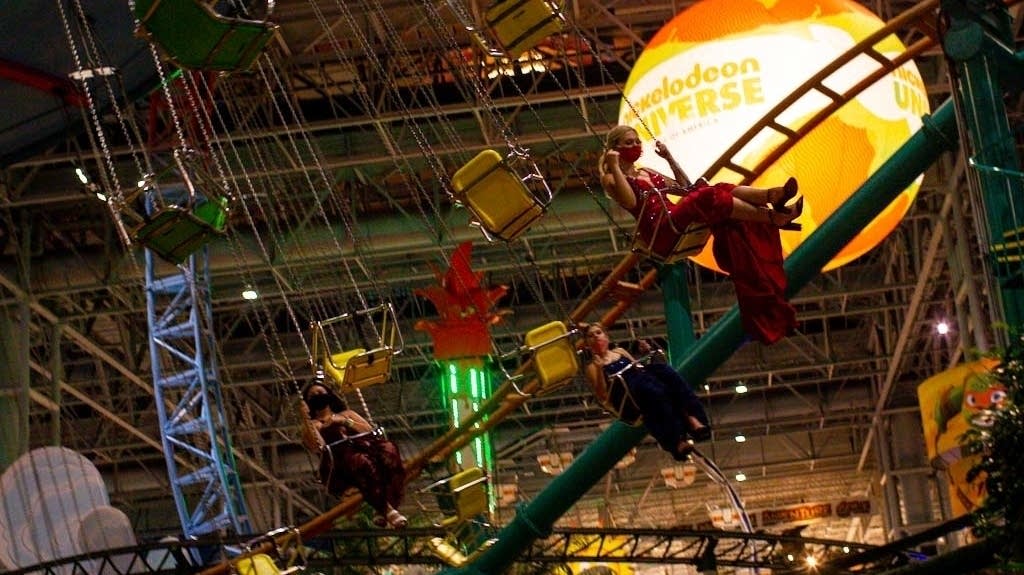 After a wild ride of a year, Forest Lake high school takes prom to the ...