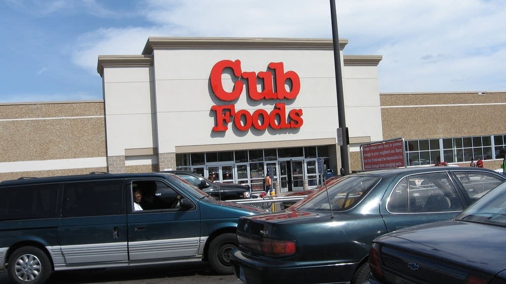 Lack of grocery stores may result in poor nutrition for N. Mpls | MPR News