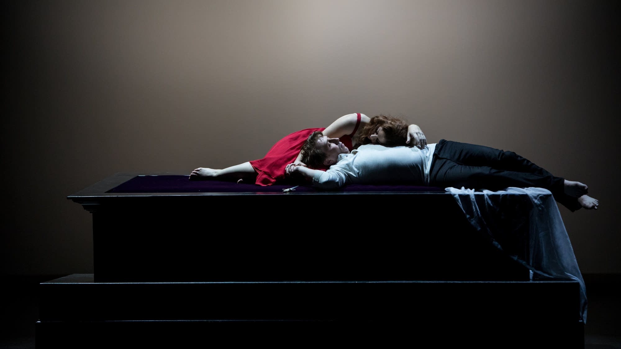 Slideshow: Romeo and Juliet at the Minnesota Opera