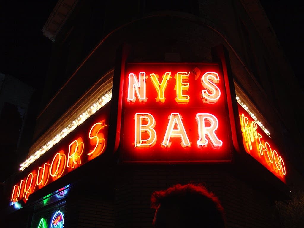 Nye’s will reopen, as a piano bar — in the exact same spot