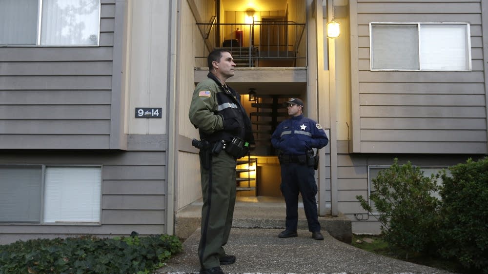 Oregon gunman was Army dropout who studied mass shooters | MPR News