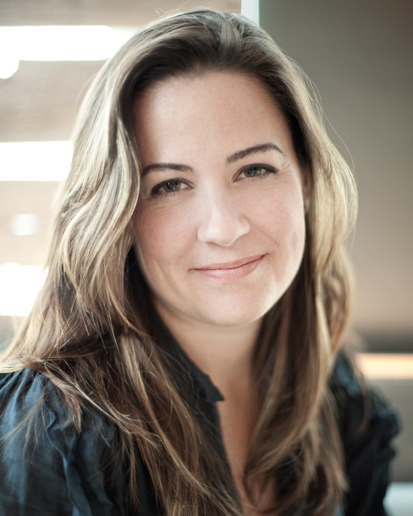 Why the high menu price? Many farmhands touch each oyster | The ...