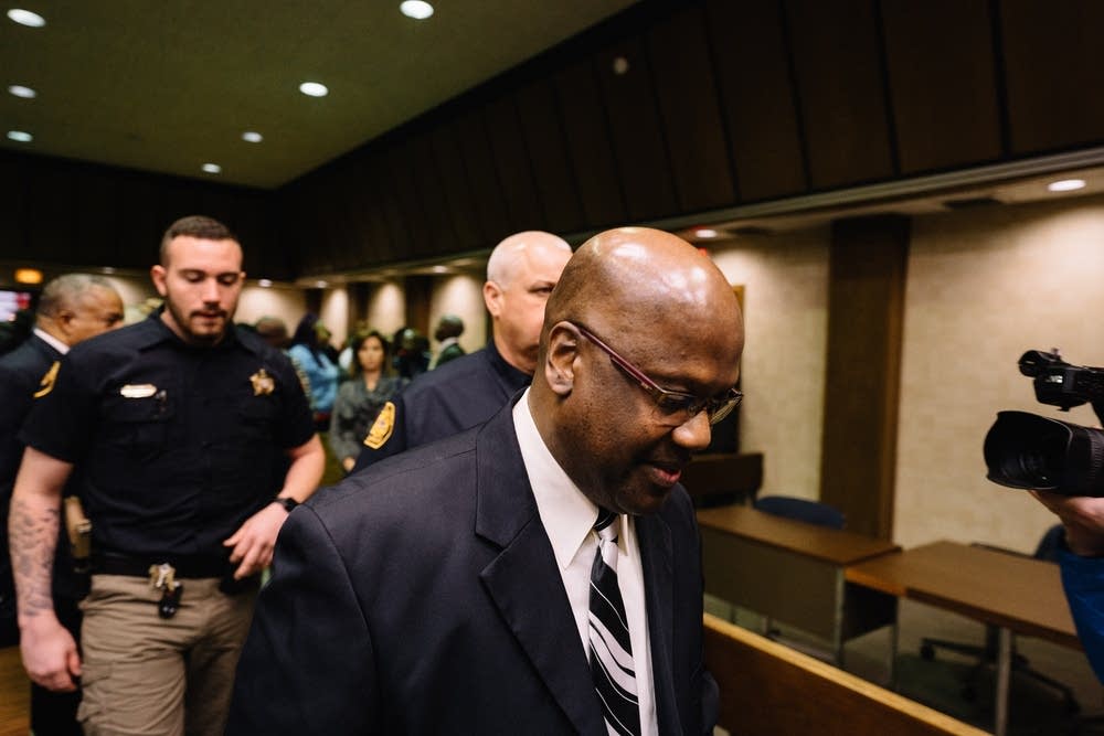 The day in photos: Curtis Flowers' release | In the Dark | APM Reports