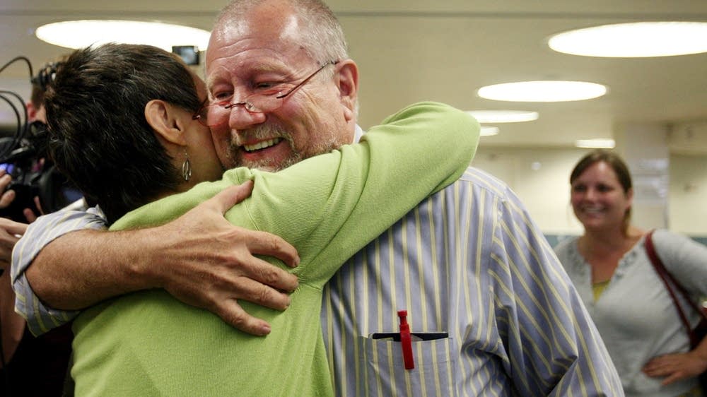 After weeks in Rwandan jail, Erlinder arrives in Minn. | MPR News