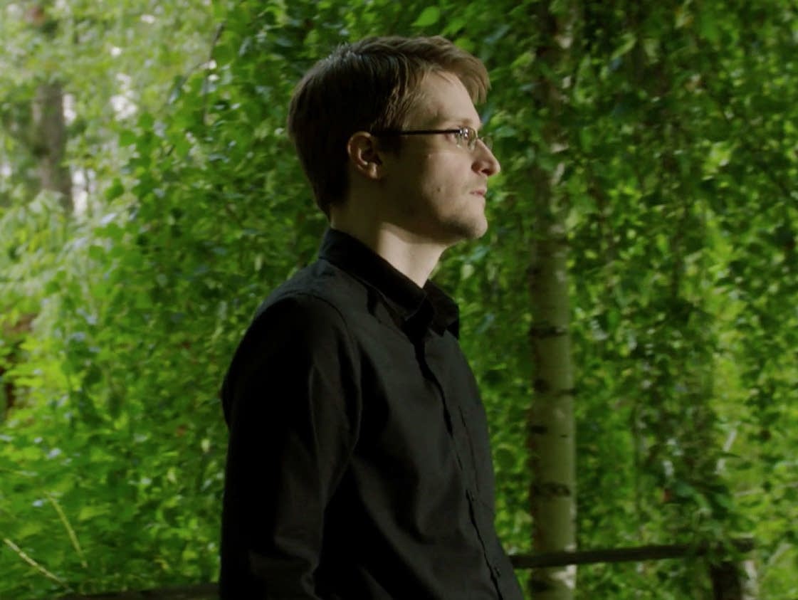 Edward Snowden Makes Cameo In New Peter Gabriel Video, 'The Veil'