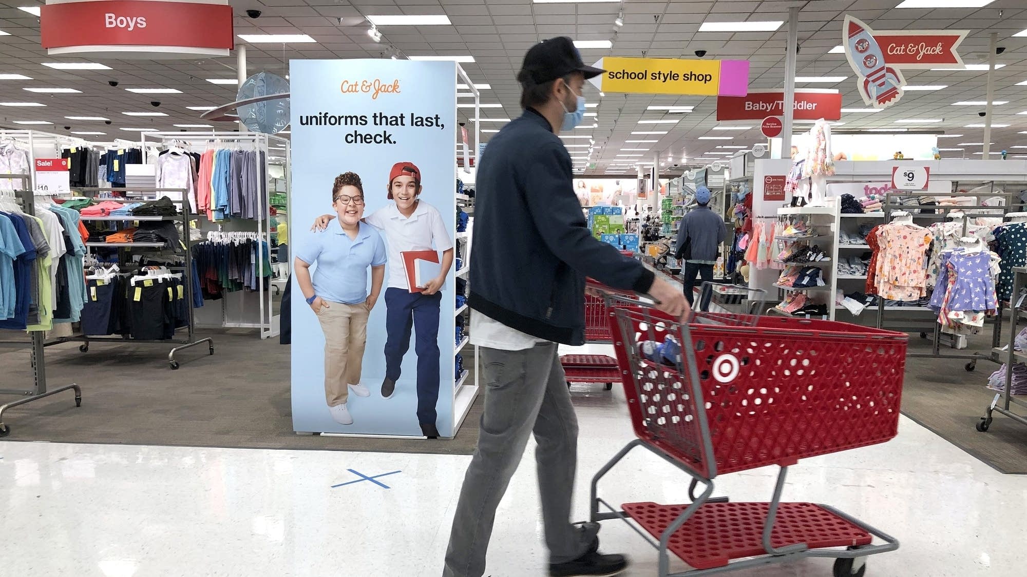 Retail sales for August send mixed signals - Marketplace