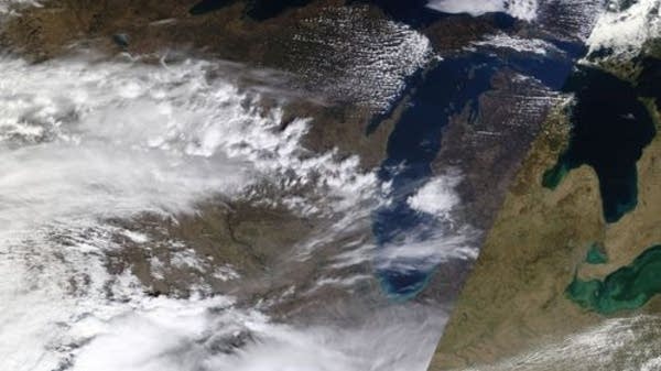 Record northern Minnesota ice-out visible from space | MPR News