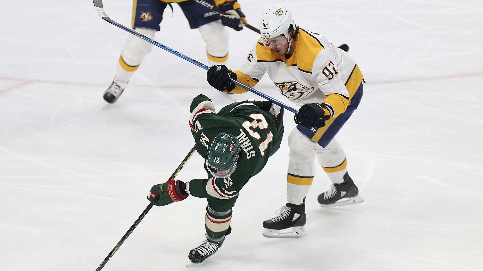 Zucker scores 30th goal as Wild top Predators 4-1 | MPR News