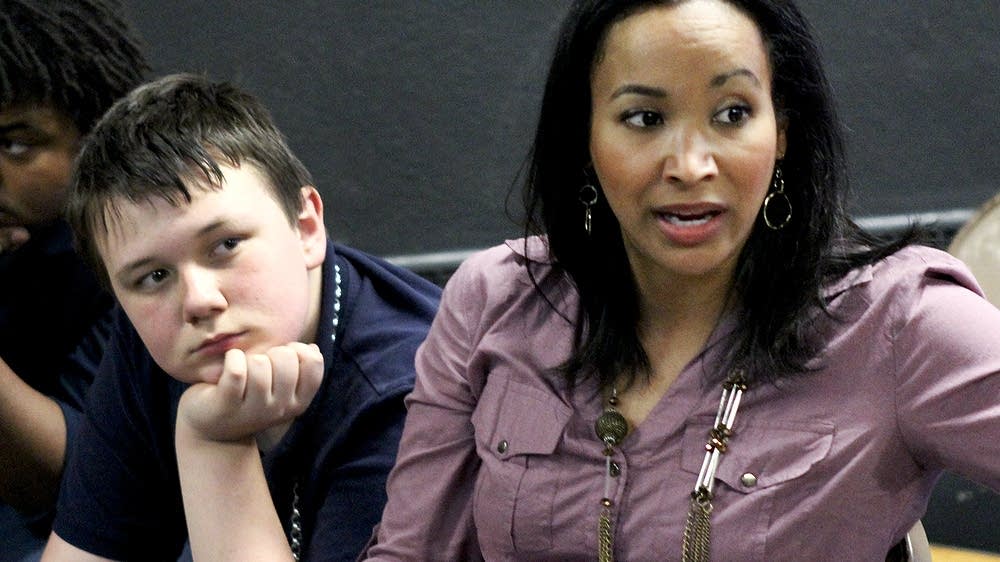 With deaf character, artist helps students find their voice | MPR News