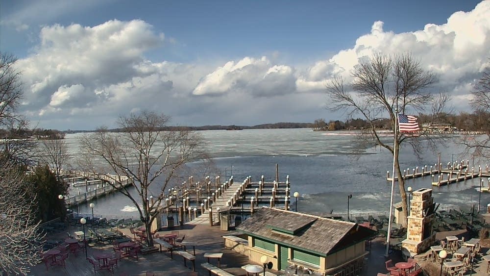Easing into spring this year; lake ice out in far southern Minnesota ...
