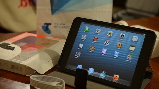 Winona State University students to get tablets this fall | MPR News