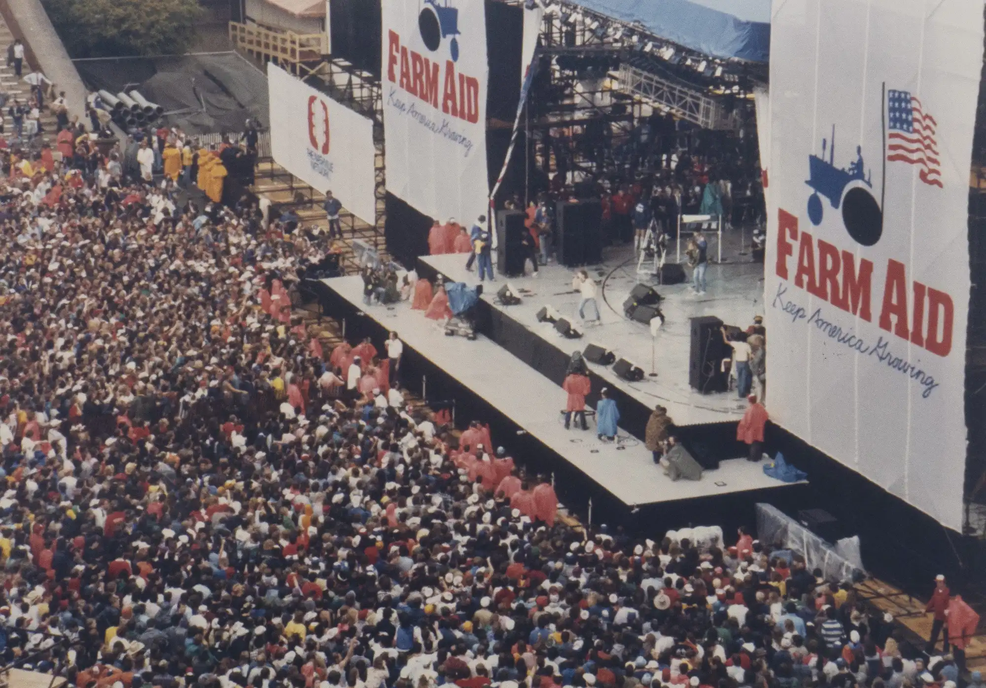 Sept. 22 in Music History: the very first Farm Aid takes place