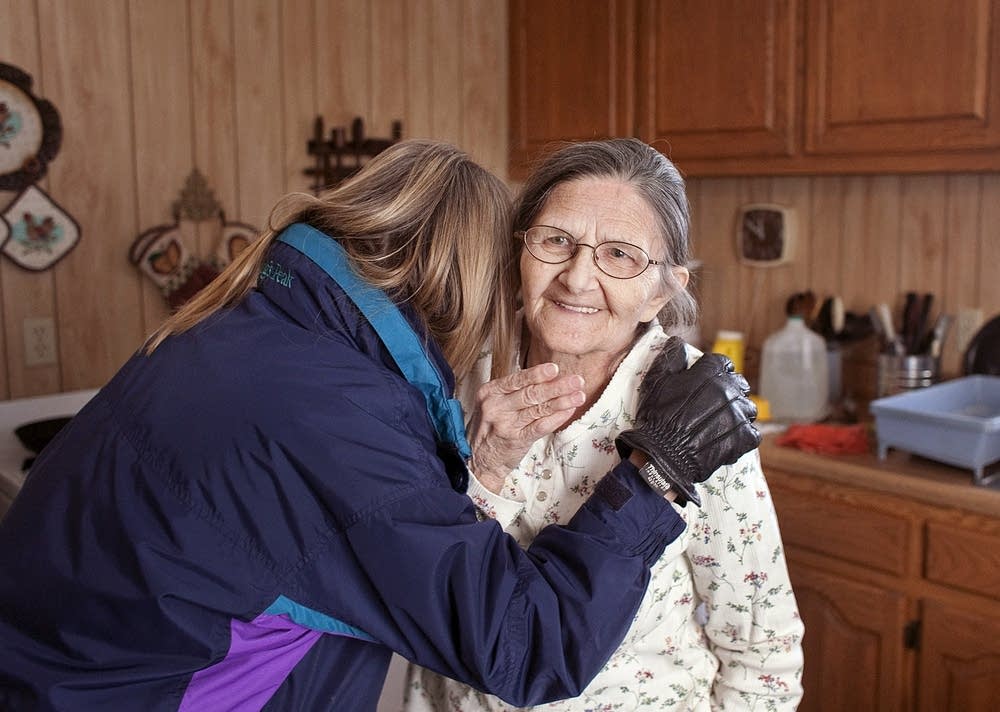Volunteers key for independence of aging rural Minnesotans | Minnesota ...