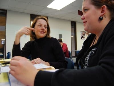 Minnesota colleges making efforts to prevent dropouts | MPR News