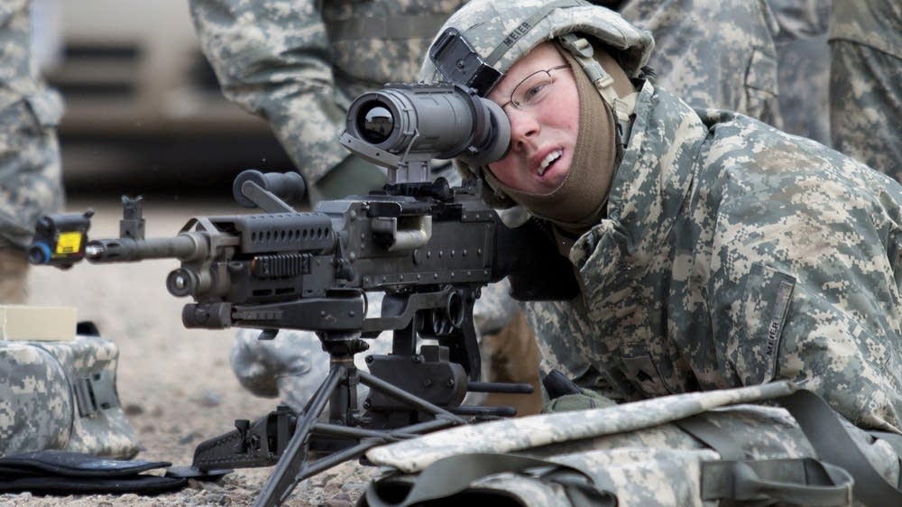 Minnesota's Red Bulls training for spring deployment to Iraq | MPR News