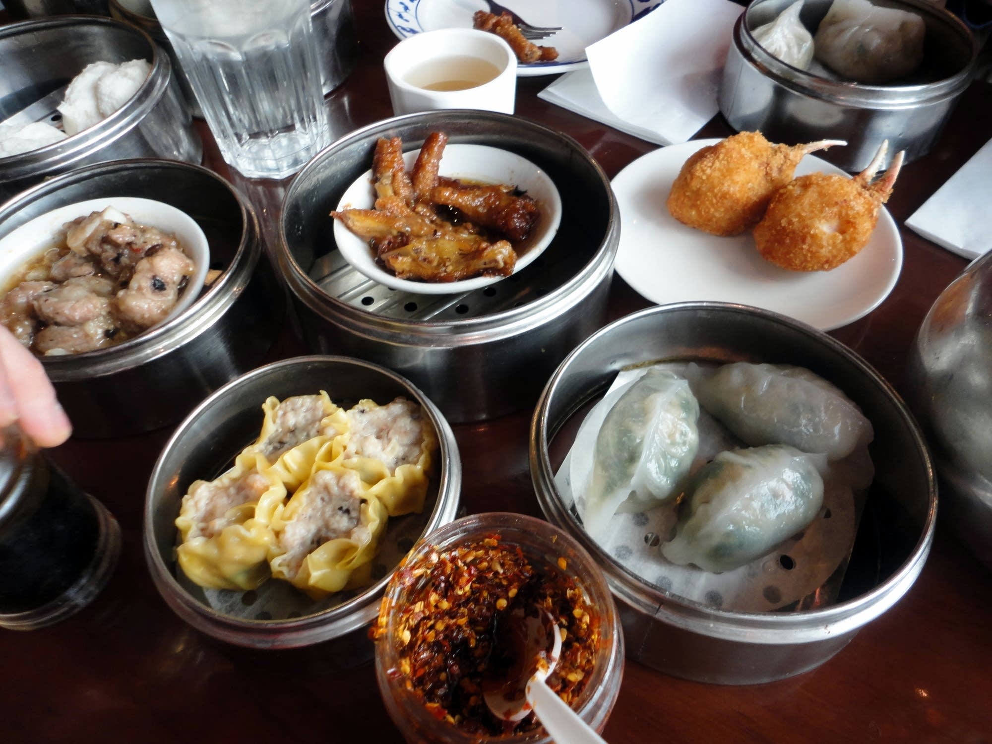 Eating and Drinking with Dara Moskowitz-Grumdahl: Dim Sum