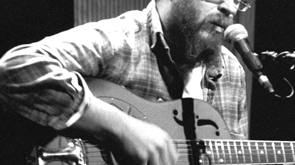 Charlie Parr performs on Radio Heartland | MPR News