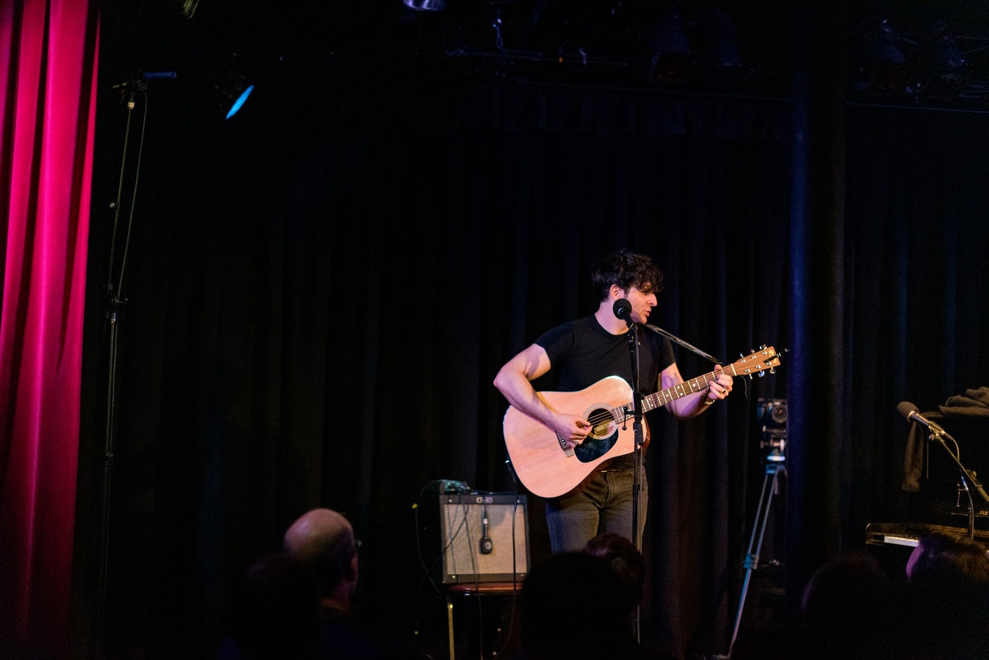 Low Cut Connie's Adam Weiner plays a solo Microshow | The Current