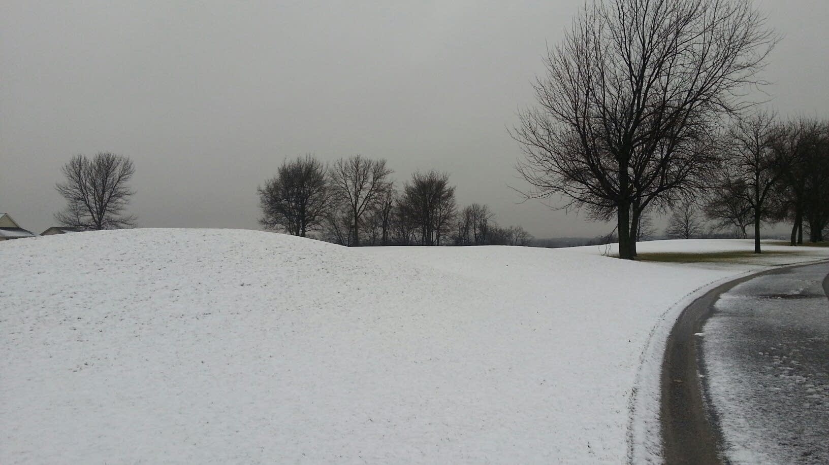 Metro thunder-slop storm, snow rages west and north | MPR News