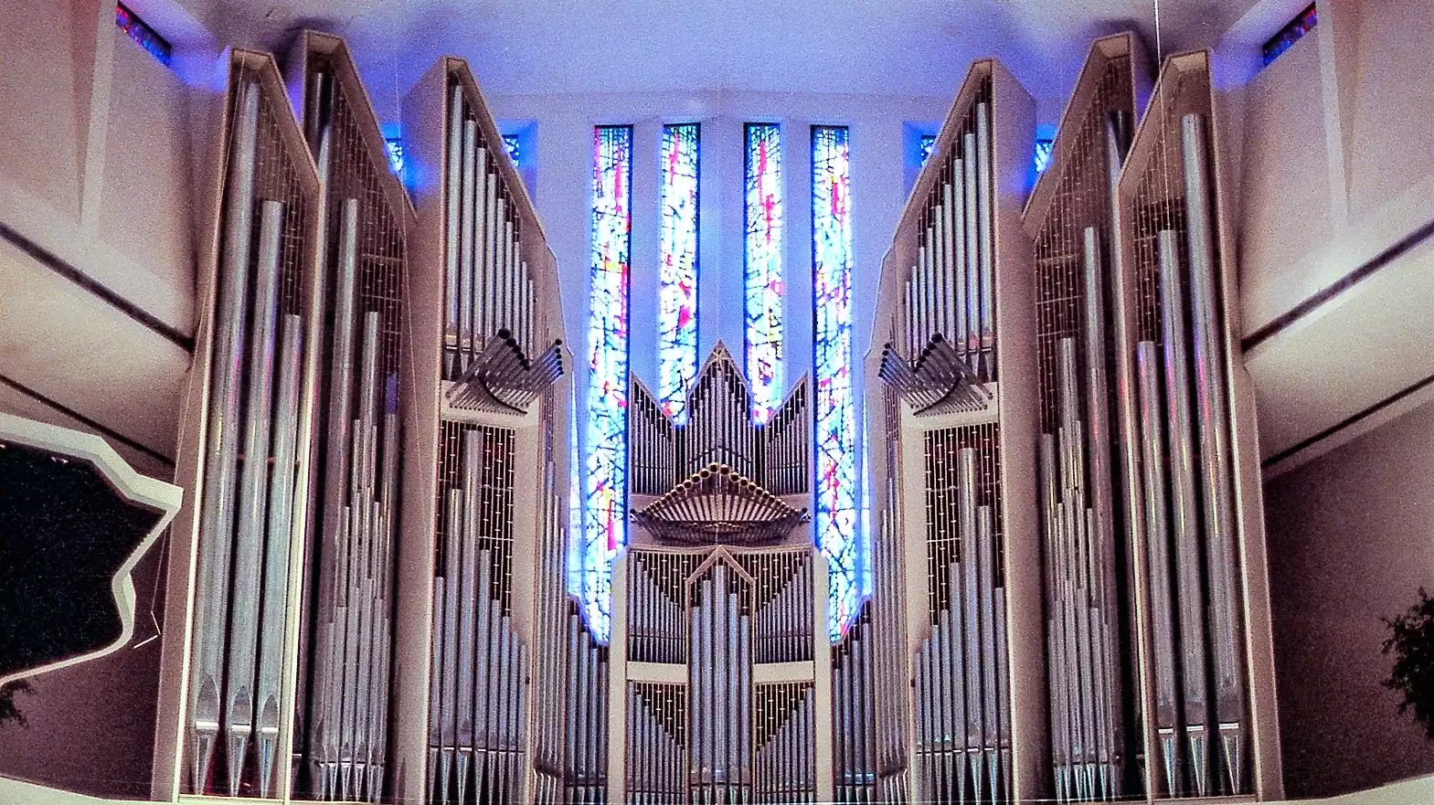 On Christmas Day | Pipedreams