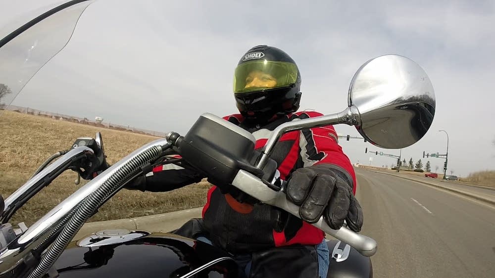 Motorcyclists press for tougher distracted driving laws | MPR News