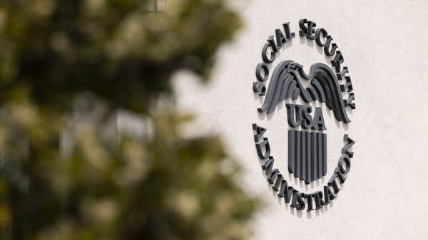Let's talk about that Social Security cliff