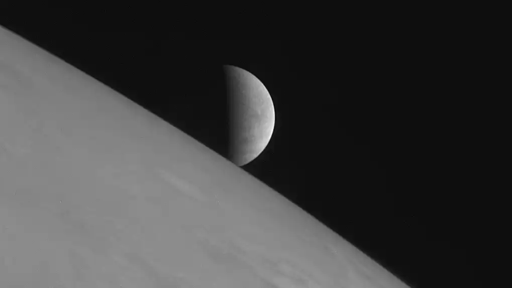 Can life exist on Europa, Jupiter’s moon?