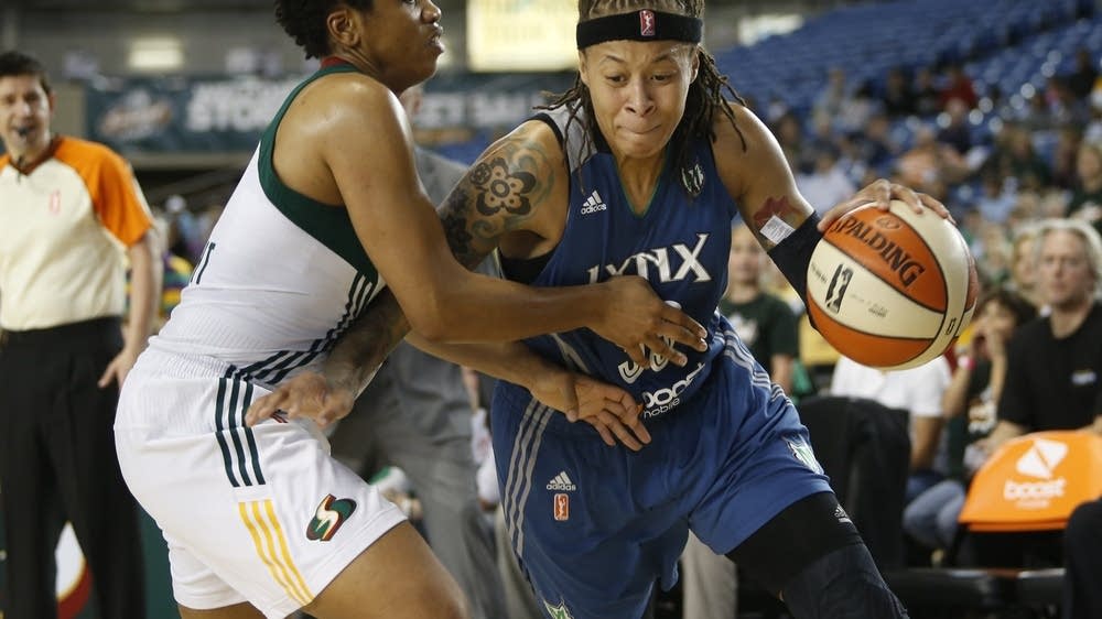 Augustus lifts Lynx in sweep of Storm | MPR News