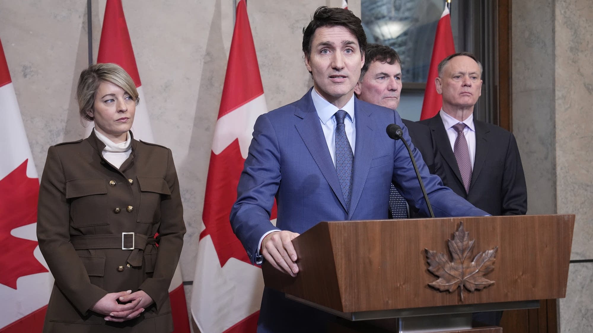 Trudeau slams Trump's tariffs, launching a trade war against Canada ...