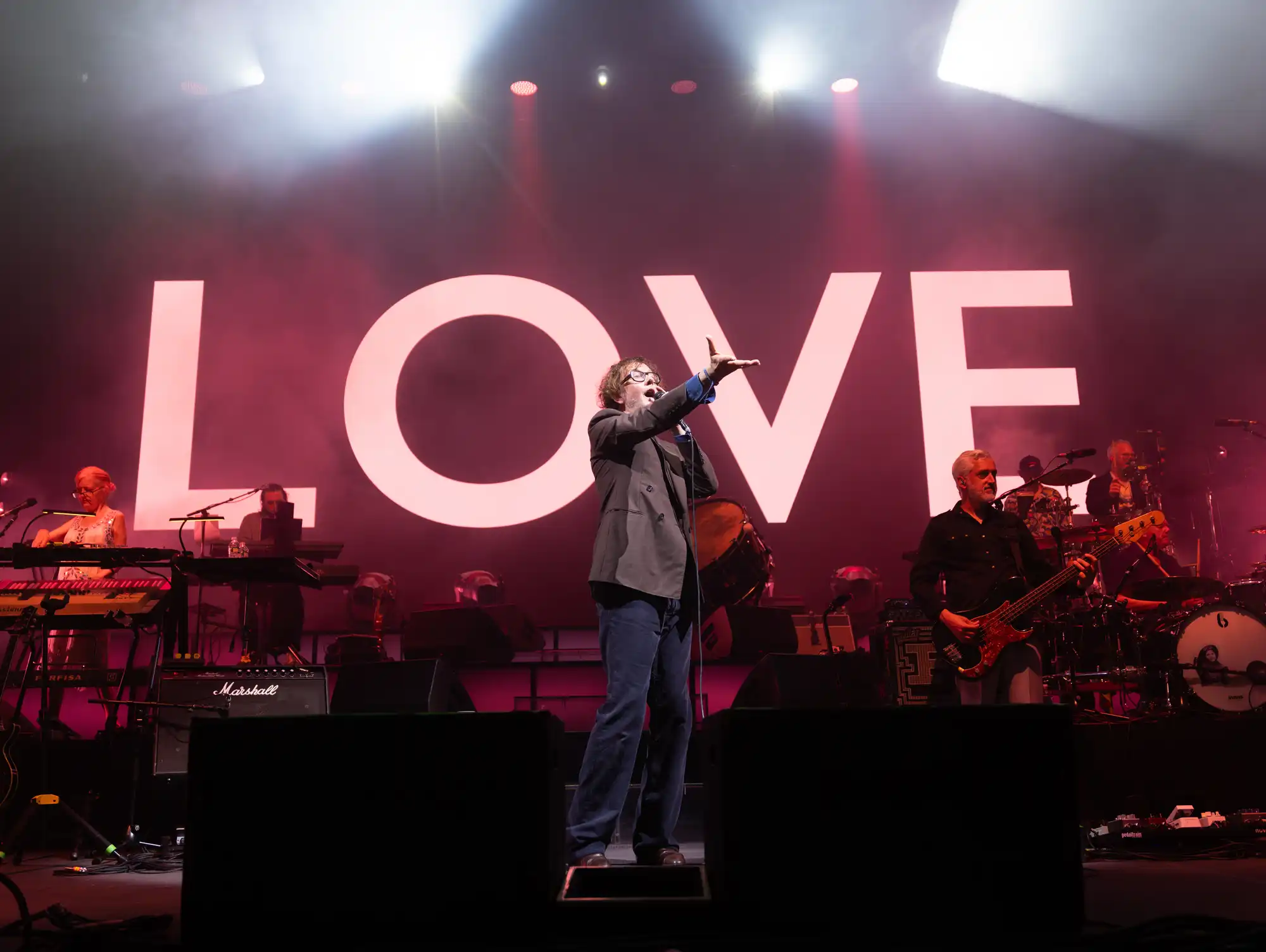 Photos: Pulp put on a bold and beautiful show at Armory