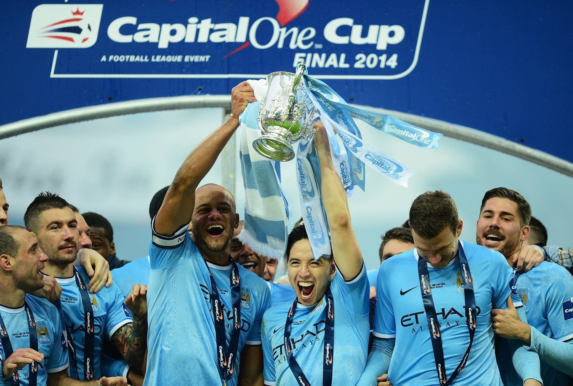 On The Ball with Mark Wheat: A Roundup of Soccer Talk & Tunes